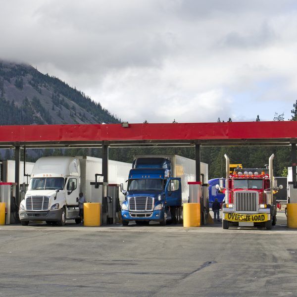 Fuel Cards for Commercial Fleets